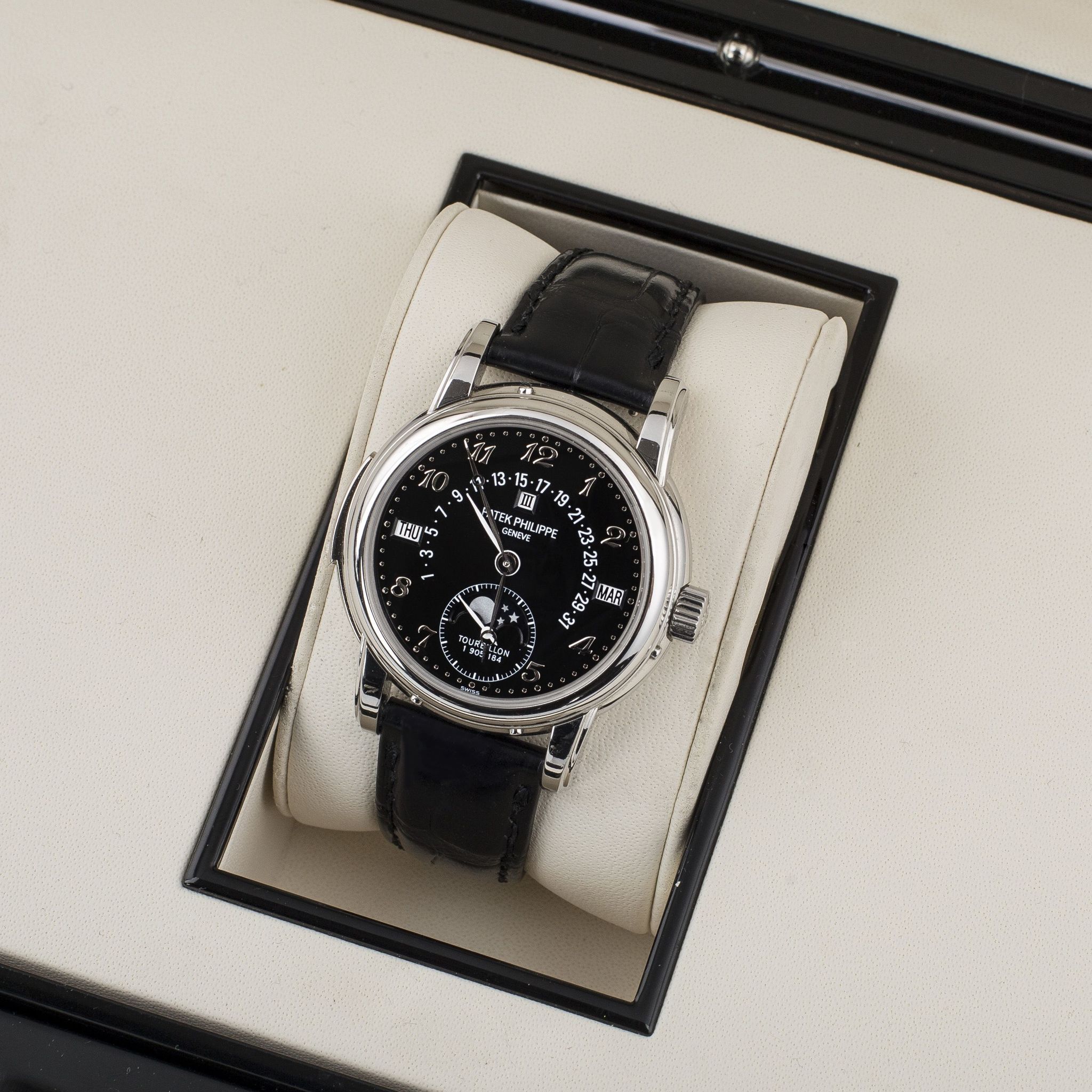 Patek Philippe Ref. 5016, one-minute tourbillon regulator, minute ...