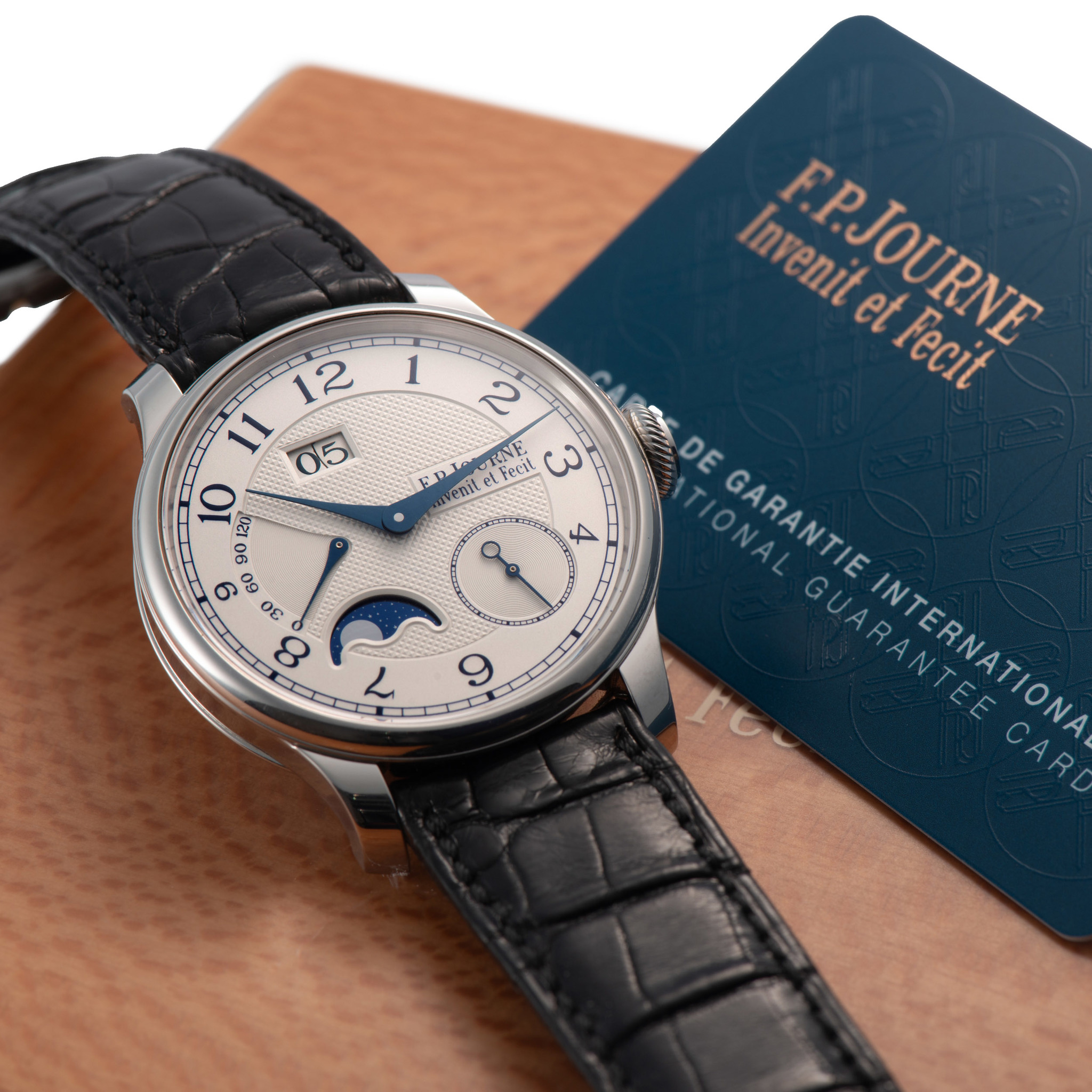 F.P. JOURNE, SWITZERLAND, OCTA AUTO LUNE, NO. 001, PLATINUM | | Geneva ...